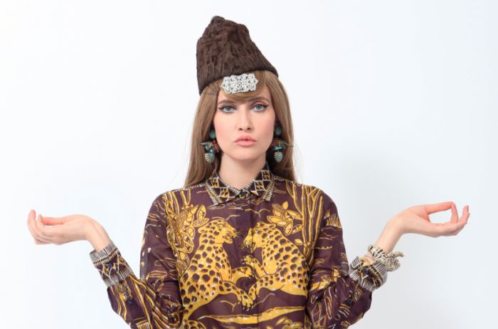 Cum arăta Iulia Albu la 20 de ani, înainte de a fi celebră și excentrică