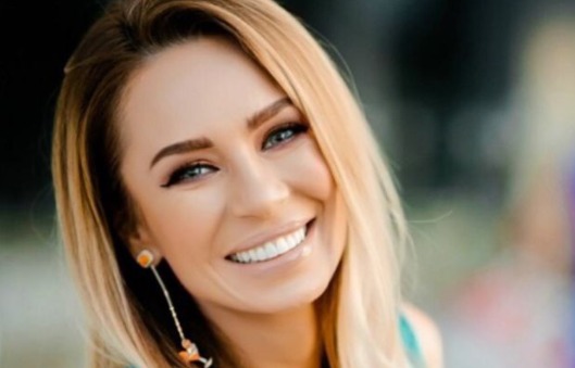 Andra Trandaș a devenit mamă! Ce nume a ales iubitul ei pentru fetiță ...