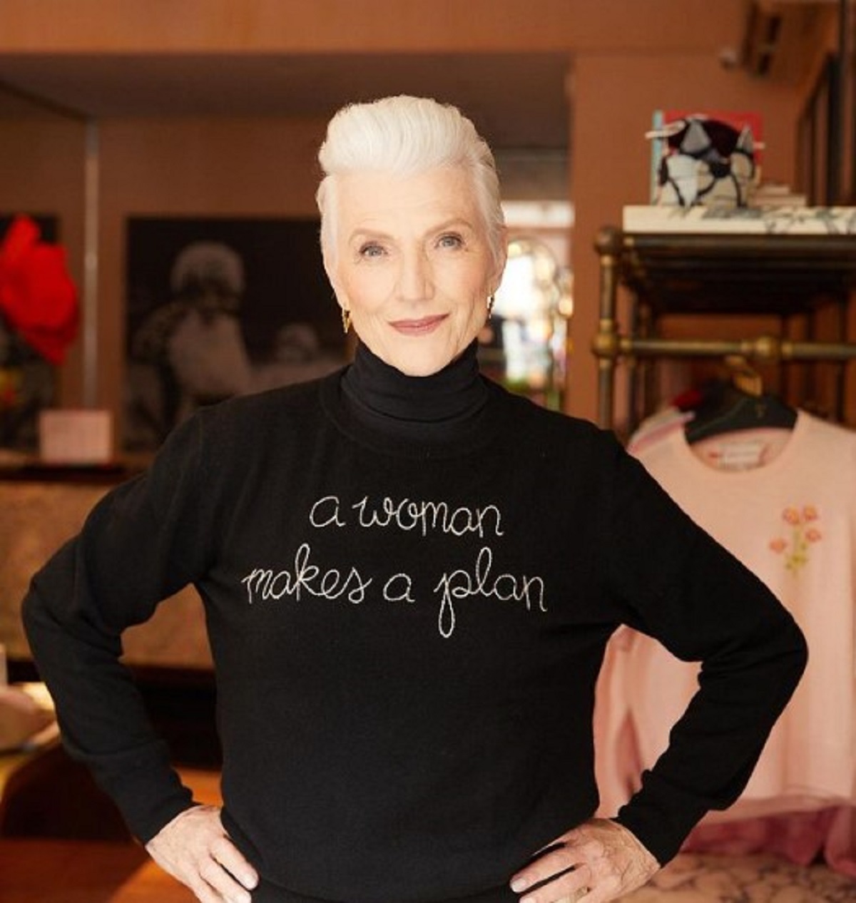 Maye Musk, mama lui Elon Musk, în costum de baie la 74 de ani. A pozat ...