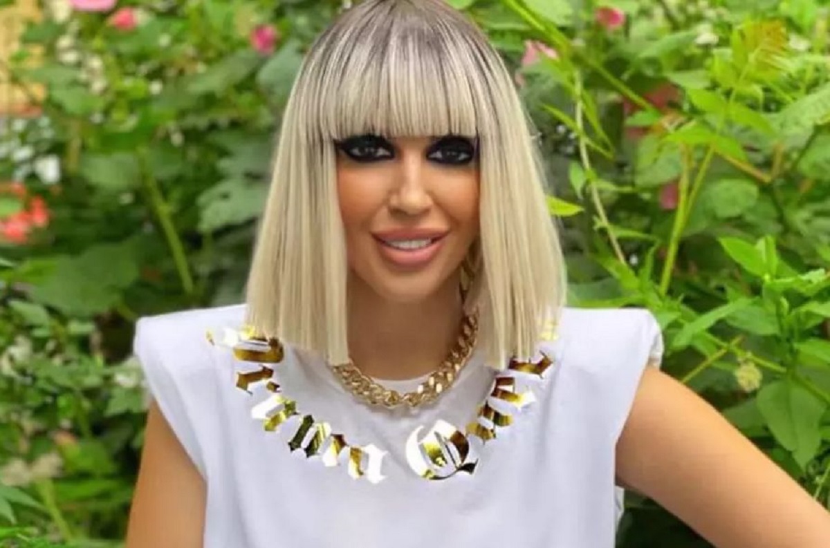 Raluca Bădulescu i-a făcut cunoștință fostului soț cu noul ei iubit. Au ...