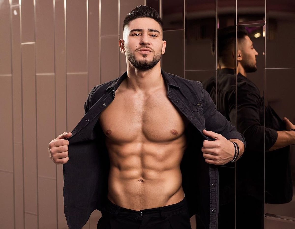 Ce blondă sexy din showbiz a cucerit Bogdan Mocanu: "Este un bărbat ...