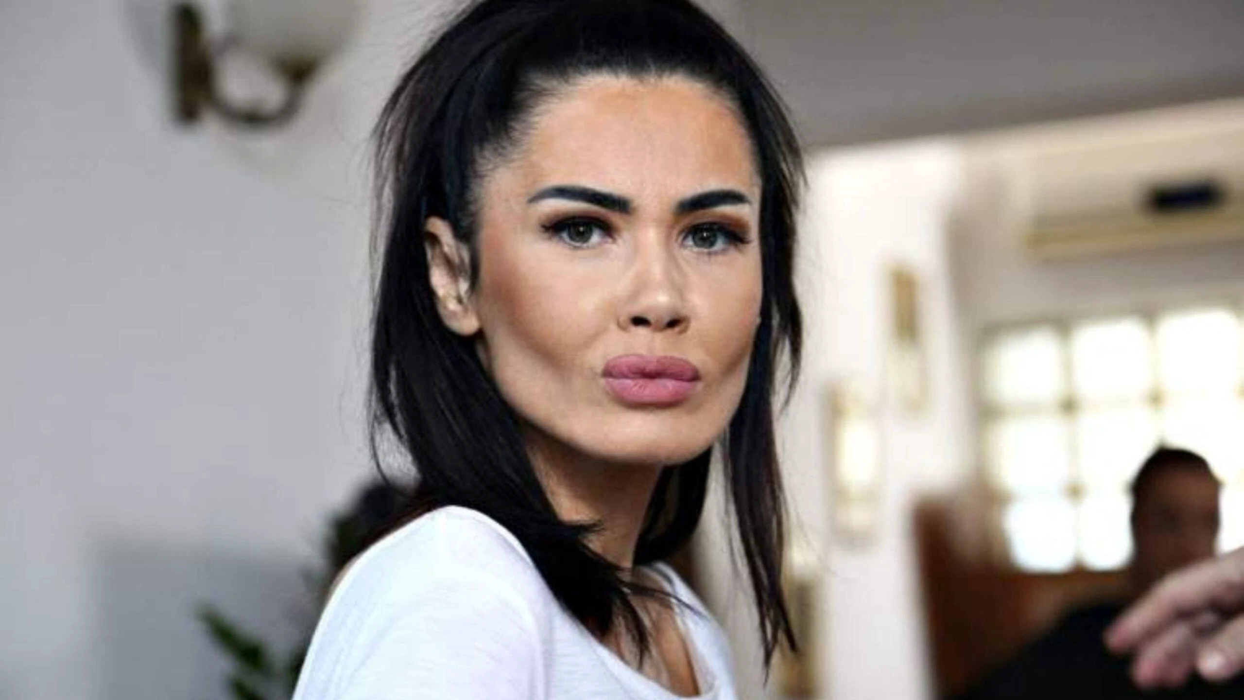 Oana Zăvoranu a răbufnit în plin scandal de șantaj, după ce i s-au ...