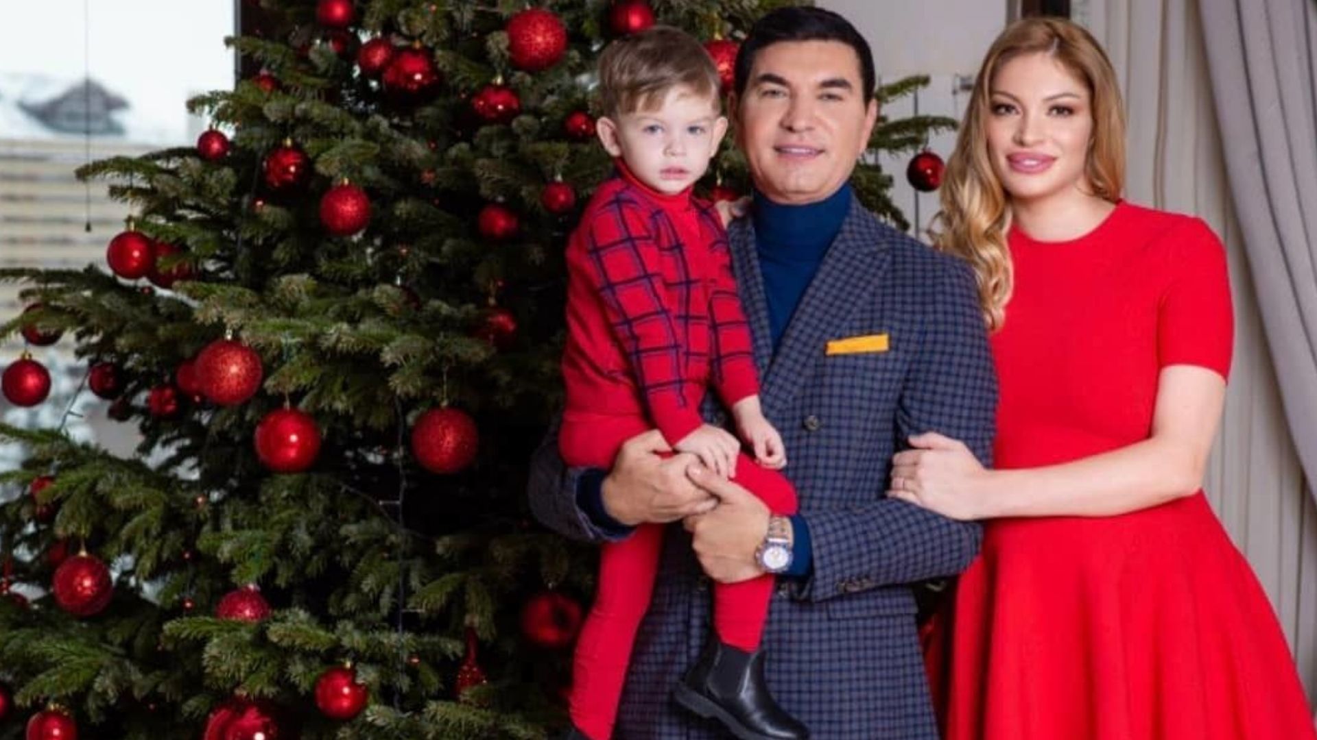 Cum arată sărbătorile în familia Valentinei Pelinel și a lui Cristi ...