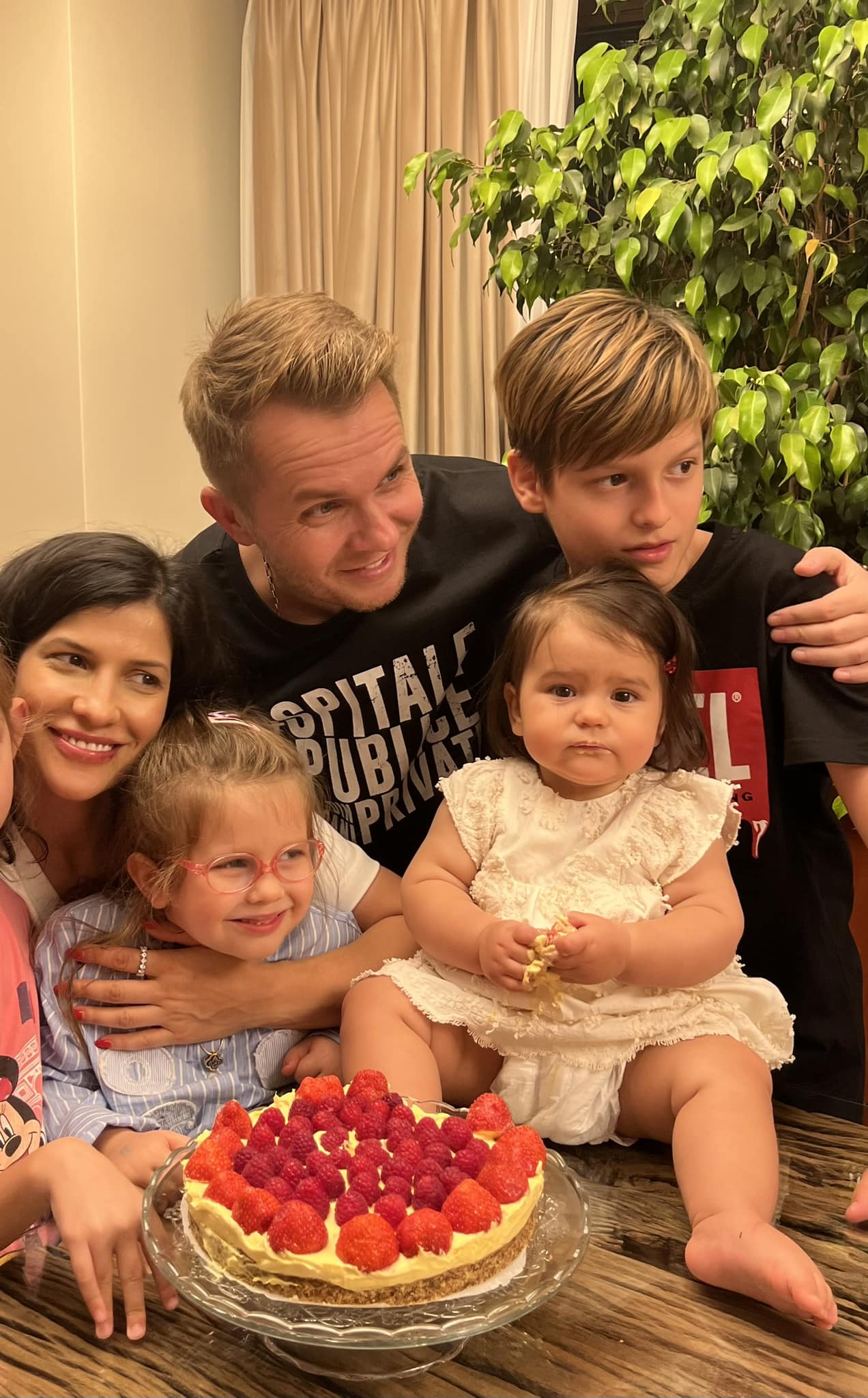 Ce relație are Codin Maticiuc cu fiul lui vitreg: „M-am oferit să ...