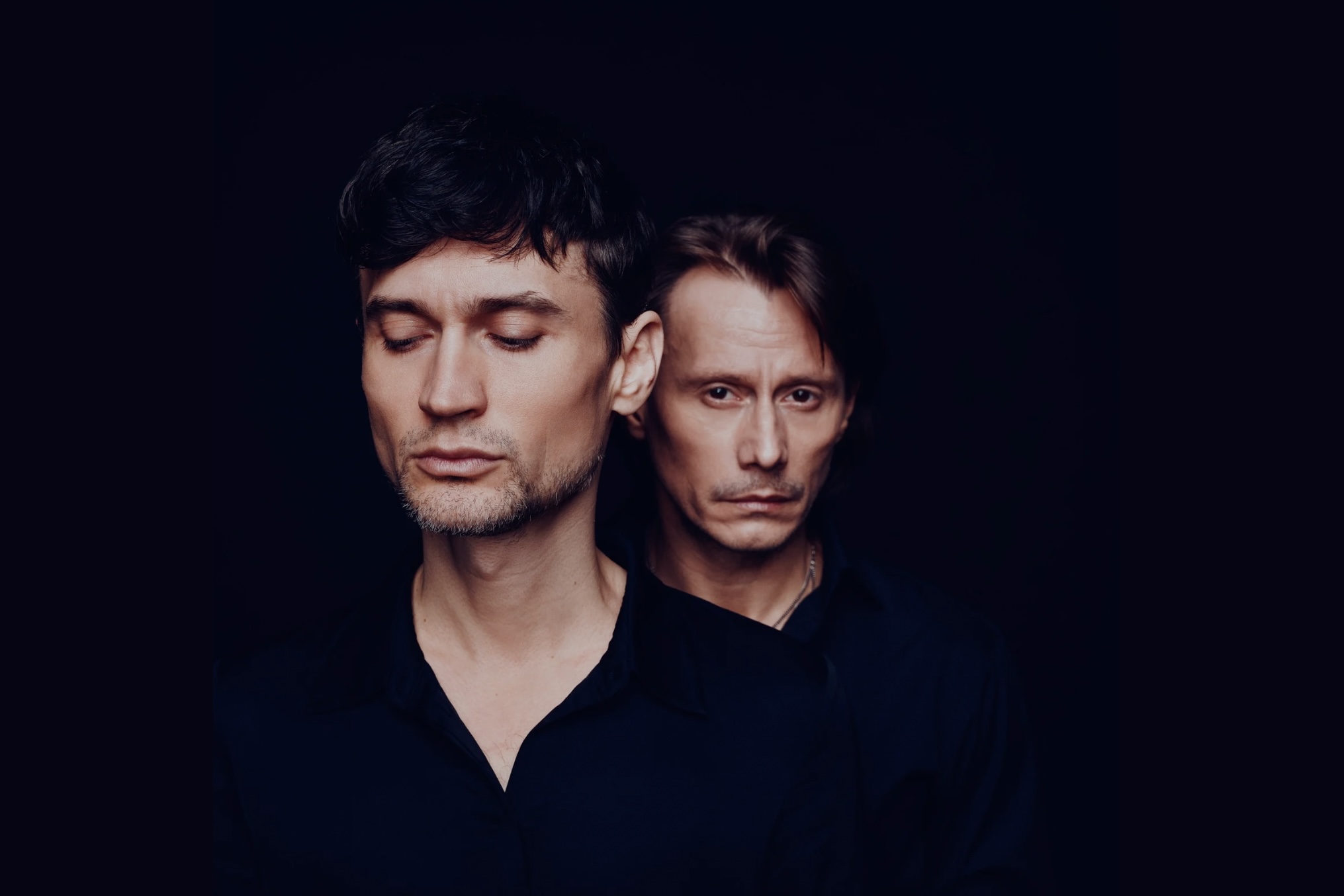 Turneul național "Lumini și Umbre": Un dialog al simțurilor cu Andrei Irimia și Marius Manole