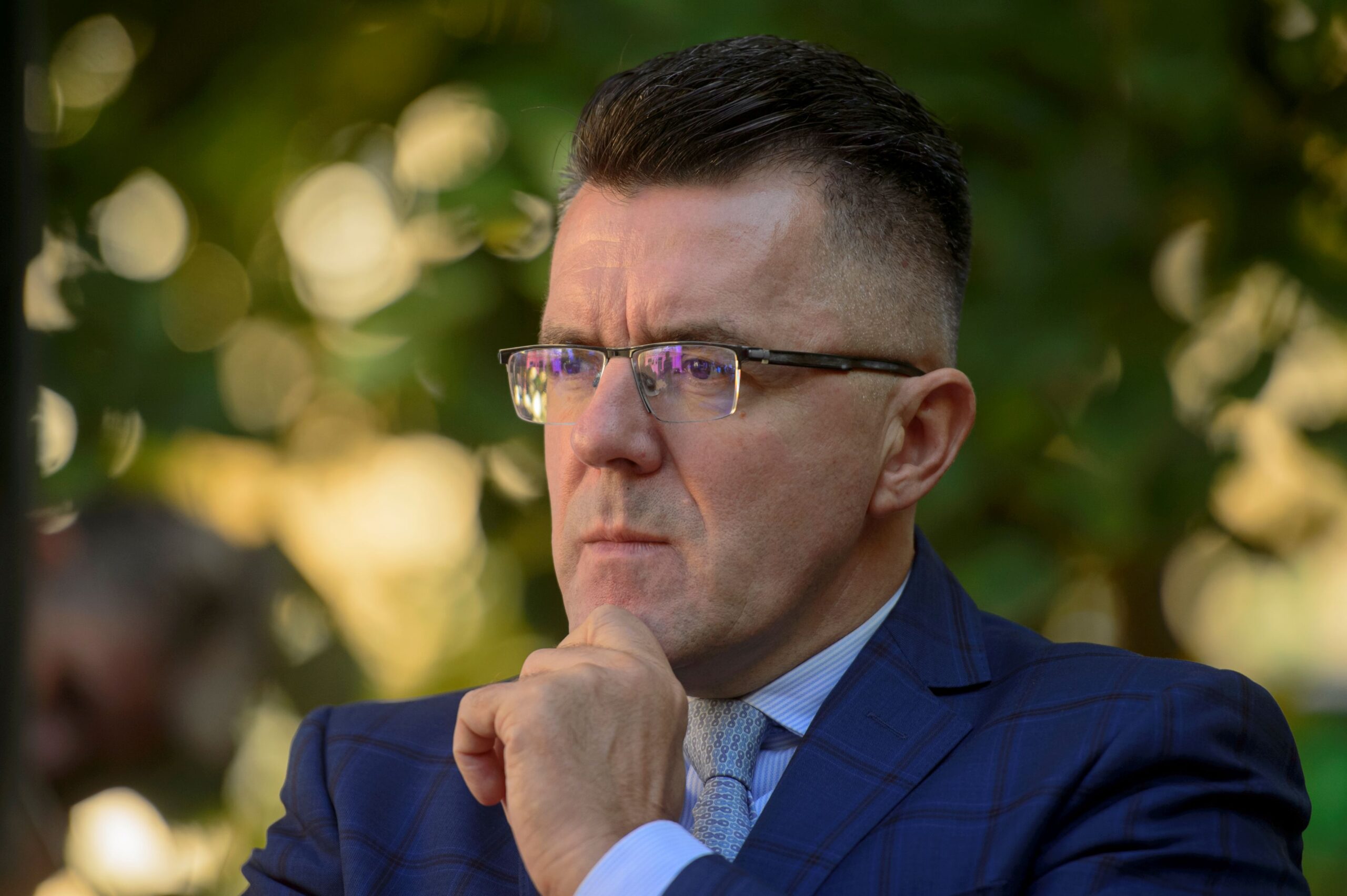 Dan Dungaciu l-ar putea înlocui pe Călin Georgescu la alegerile ...